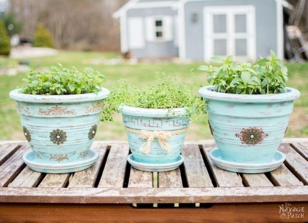 Flower Pot Makeovers - KnockOffDecor