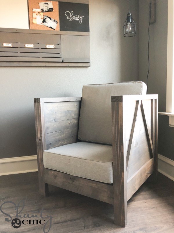 Make Your Own Farmhouse Club Chair - KnockOffDecor