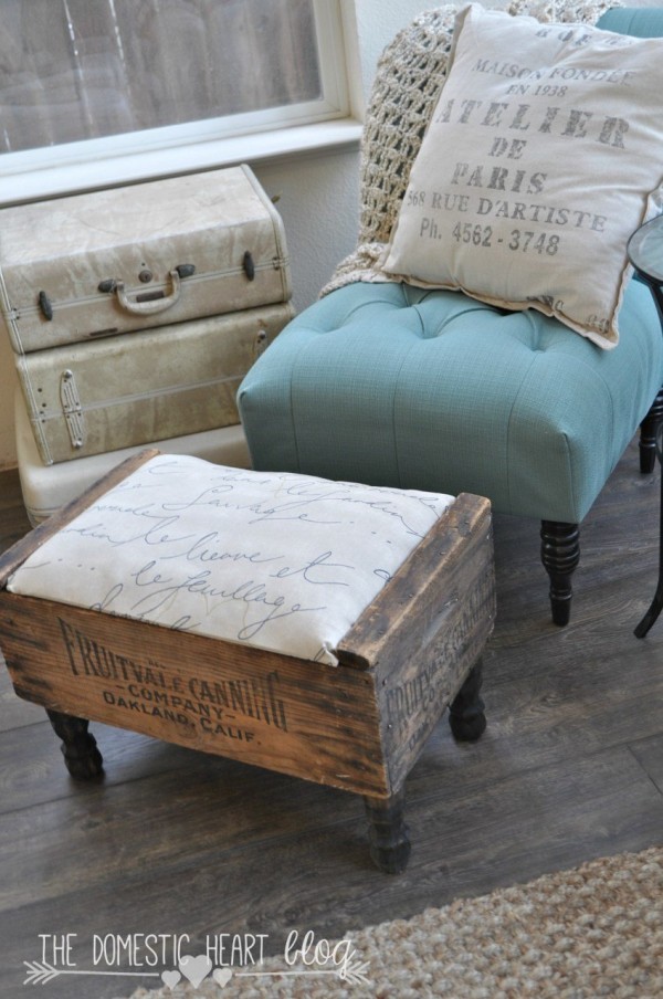 Rustic Farmhouse Footstool - KnockOffDecor