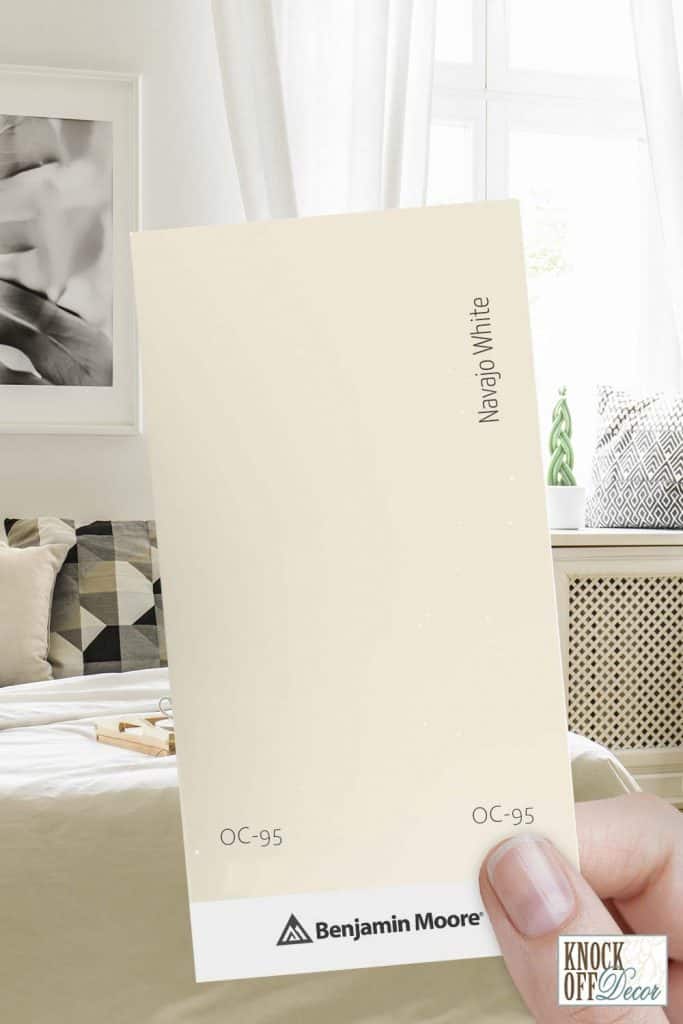 Benjamin Moore Navajo White Review – A Warm and Off-White Beauty ...