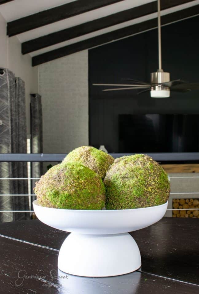 DIY Pedestal Bowl That Looks Designer-Made - KnockOffDecor