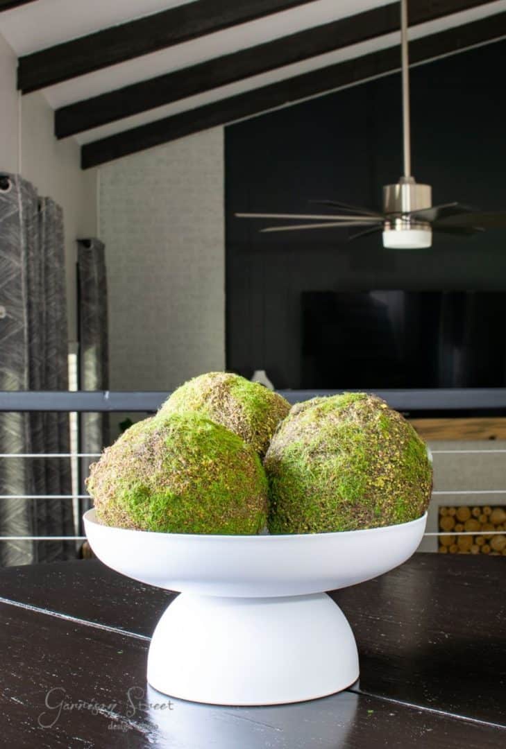 DIY Pedestal Bowl That Looks Designer-Made - KnockOffDecor