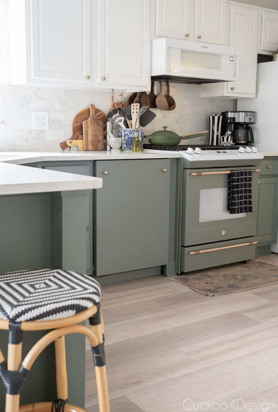 DIY Kitchen Glow-Up: Painted Stove Transformation - KnockOffDecor