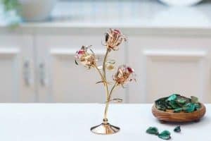 21 Dreamy White and Gold Bedroom Ideas You Can Use in Your Own Home ...