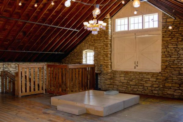 15 Attic Lighting Ideas that Will Transform This Space - KnockOffDecor.com