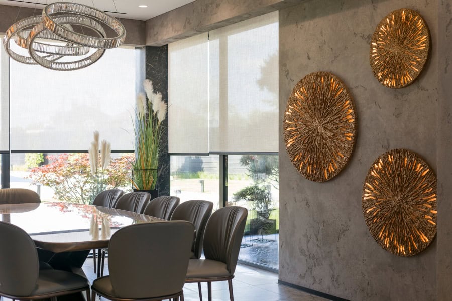 Smart Home Aesthetics: Choosing Motorized Shades That Don't Look Too ...