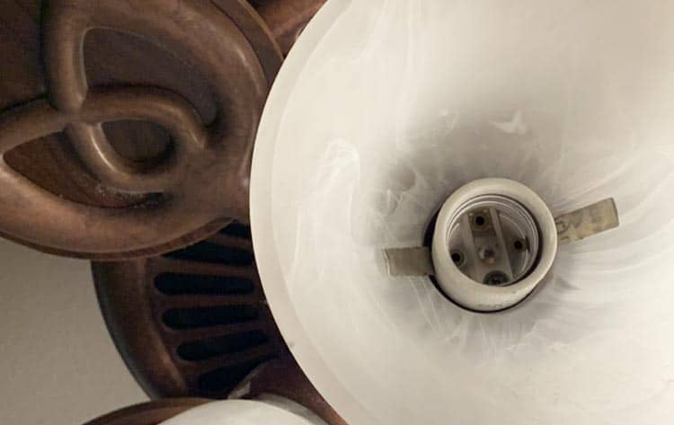 Ceiling Fan Light Not Working Like It Should? 9 Reasons Why and How to ...